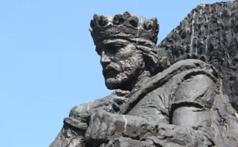 Na današnji dan krunisan je ban Tvrtko I i uspostavljena je Kraljevina ...